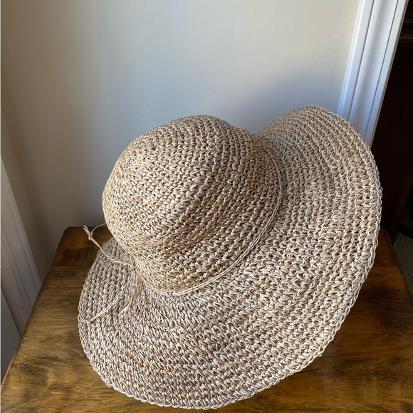 J Hats | Accessories | J Hats Straw Womens Hat One Size Fits All ...